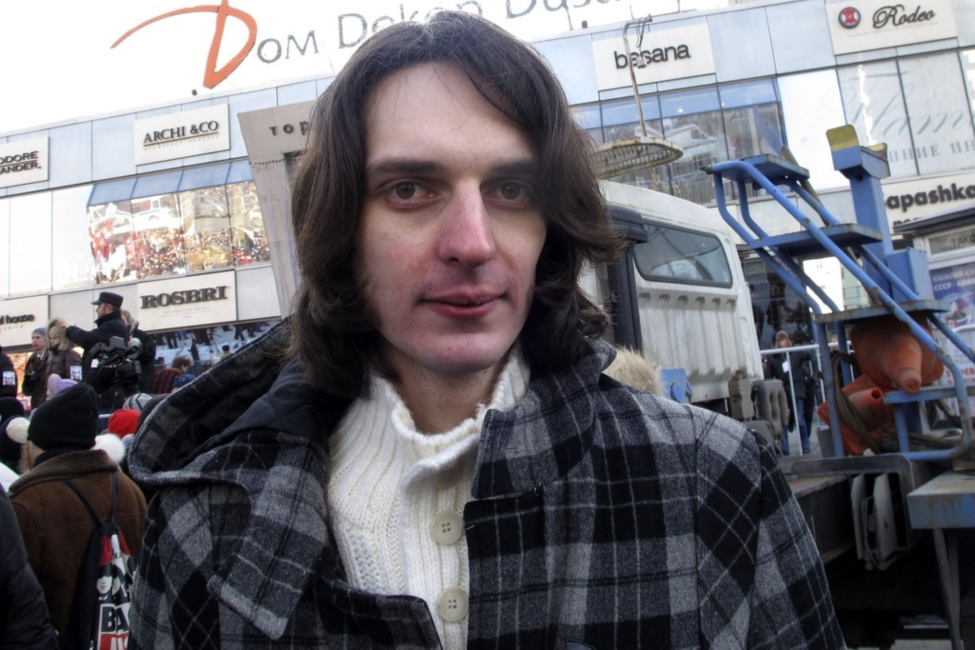 Ukraine war: Deported children reunited, more weapons heading to Kyiv ...