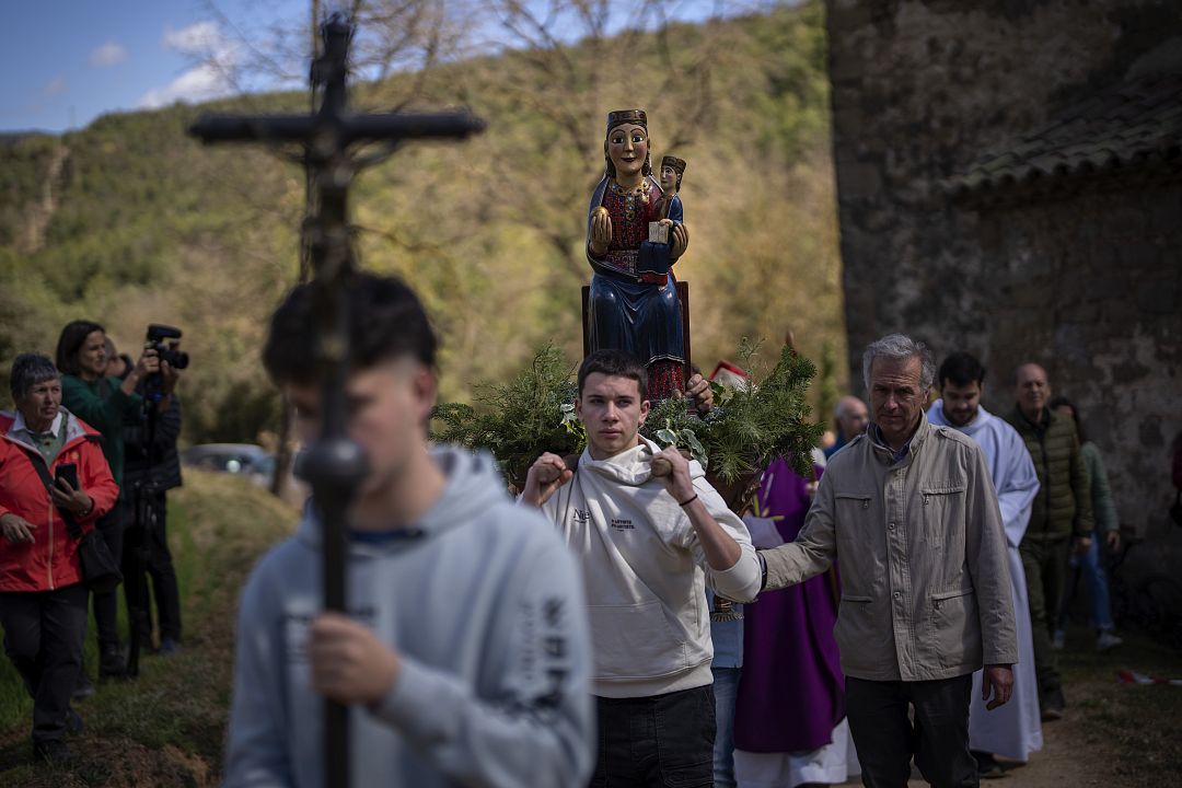 Is God a weatherman? A look at rain-making rituals and prayers | Euronews
