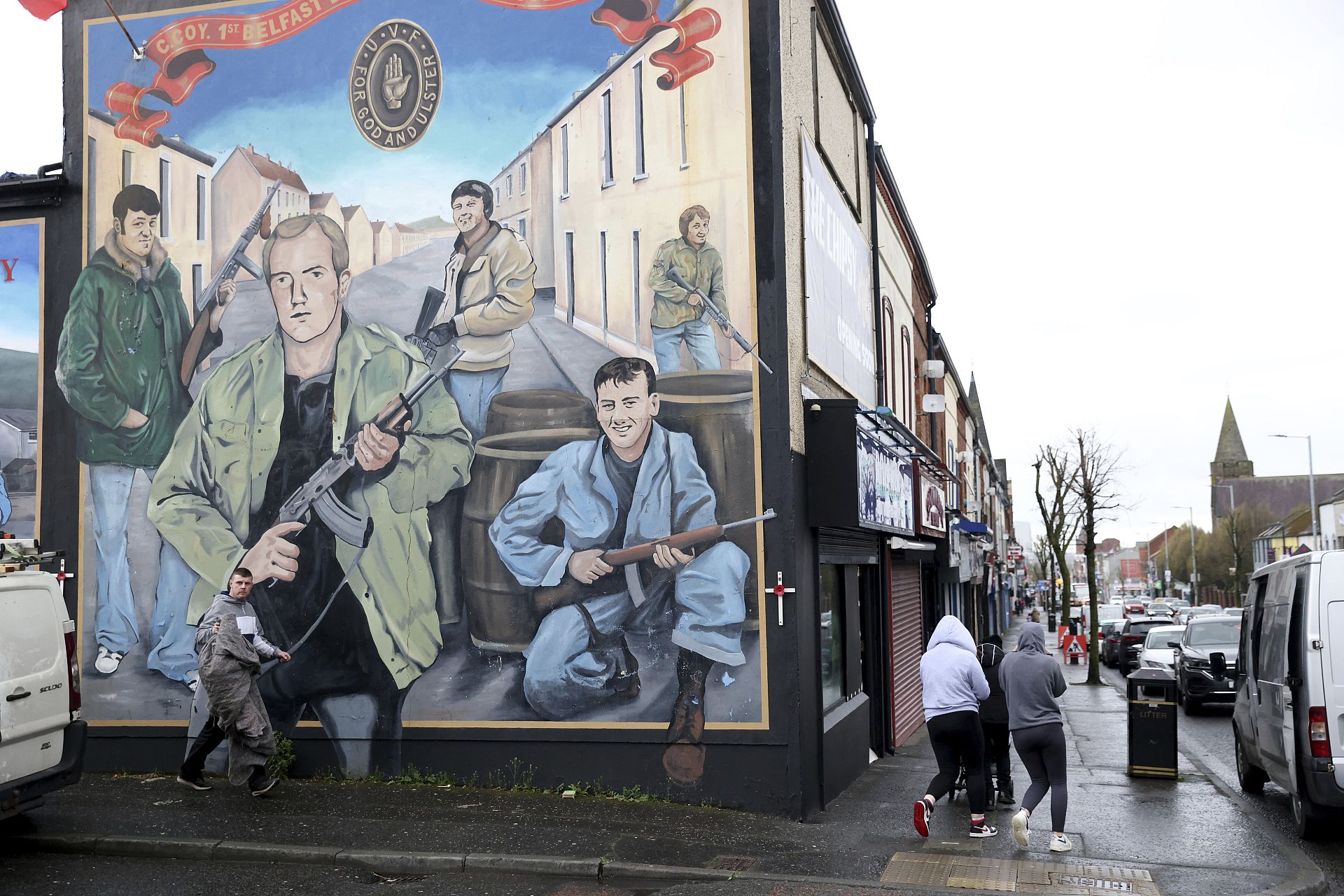 A look at Northern Ireland's iconic murals - 25 years after the Good ...