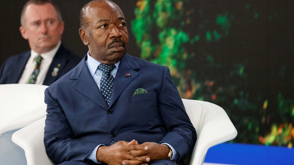 Gabon: Presidential term reduced from seven to five years | Africanews