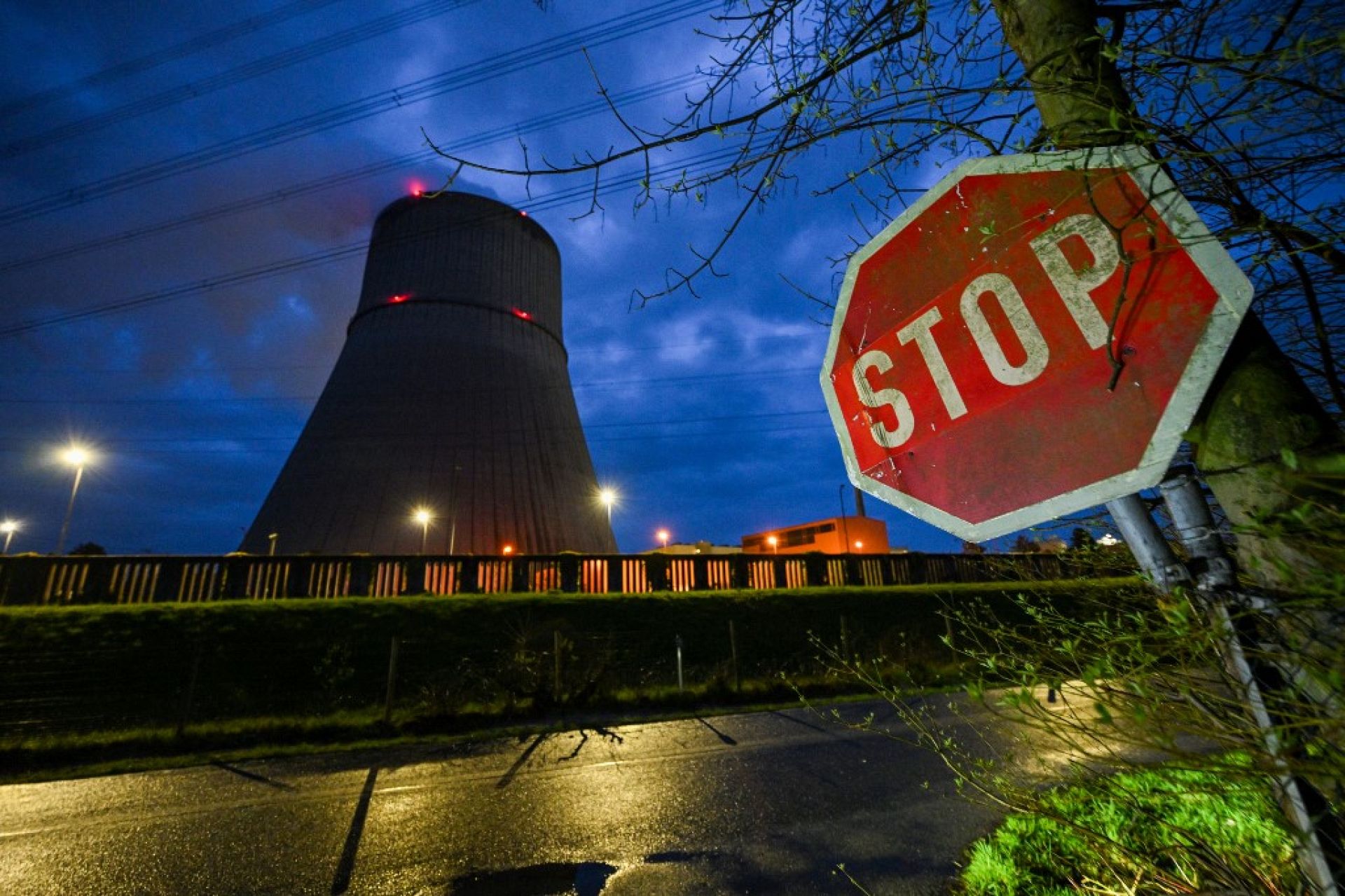 'Done deal': German government rejects calls to delay shutdown of final ...