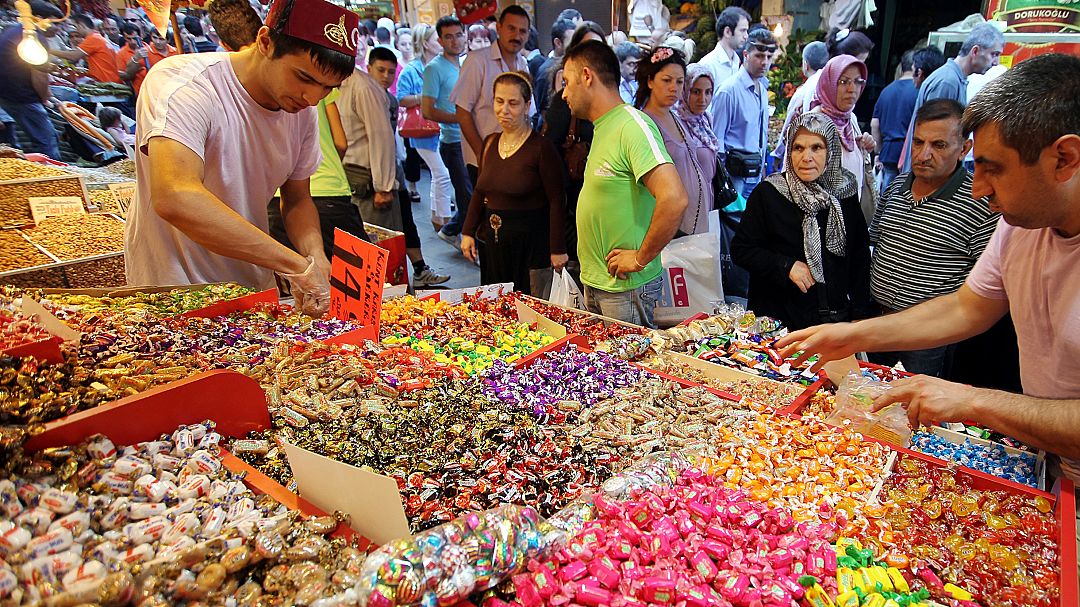 Time for sweet treats: Turkish ways of celebrating Eid Ramadan | Euronews