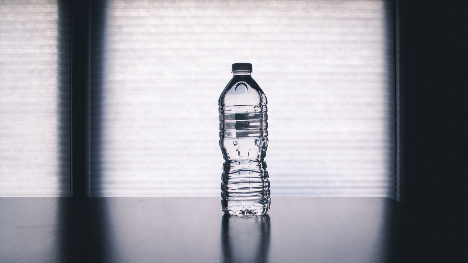 ChatGPT ‘drinks’ a bottle of fresh water for every 20 to 50 questions ...