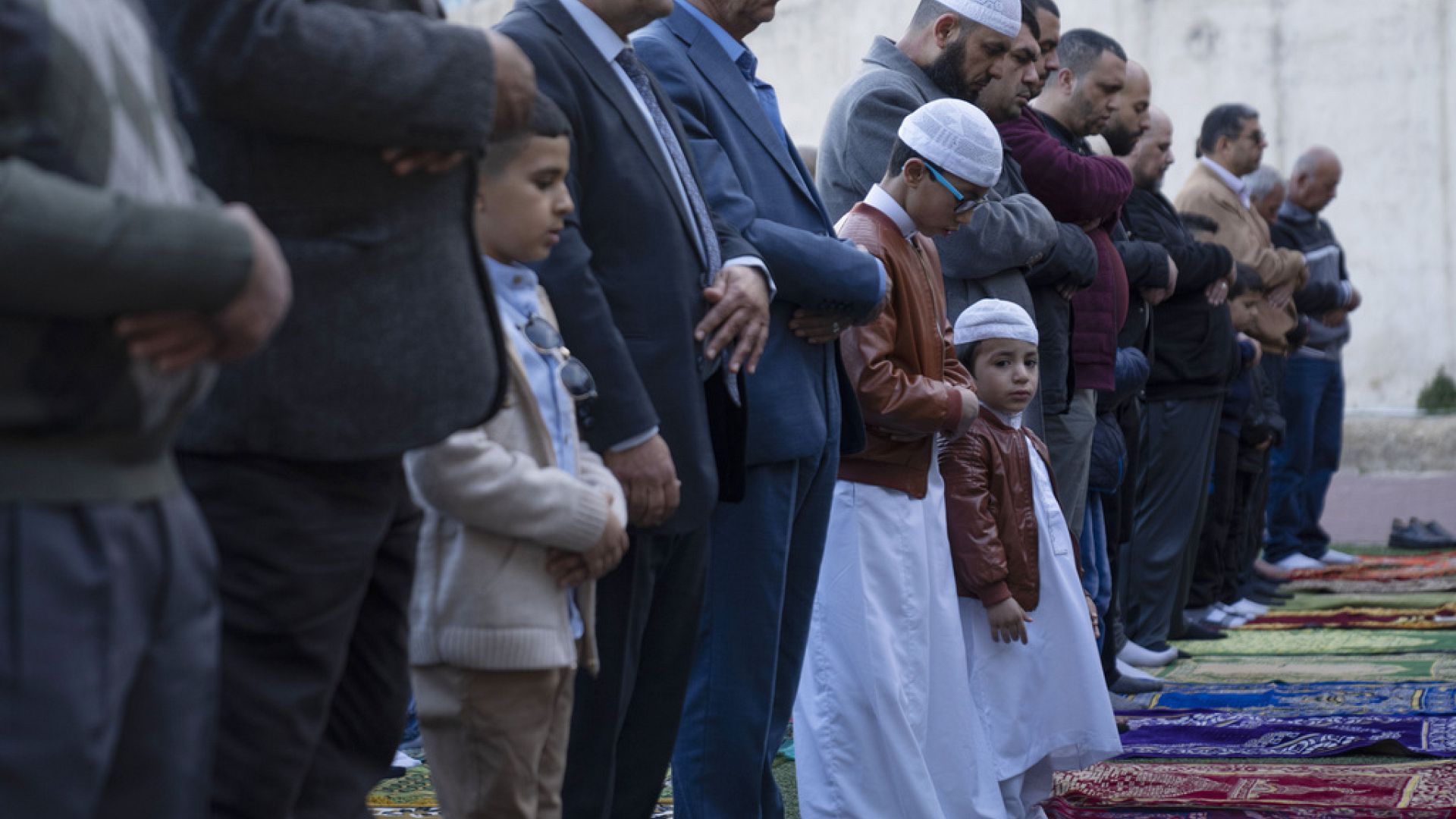Video. Muslims celebrate the festival of Eid al-Fitr after the end of ...