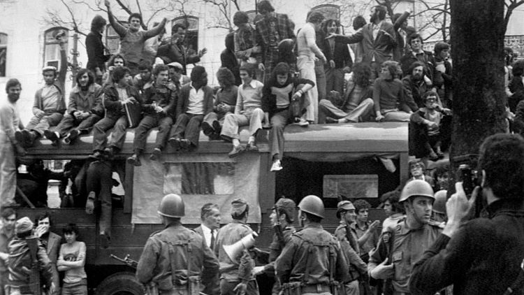 Signs of Freedom: Portugal's fight for democracy explored through ...