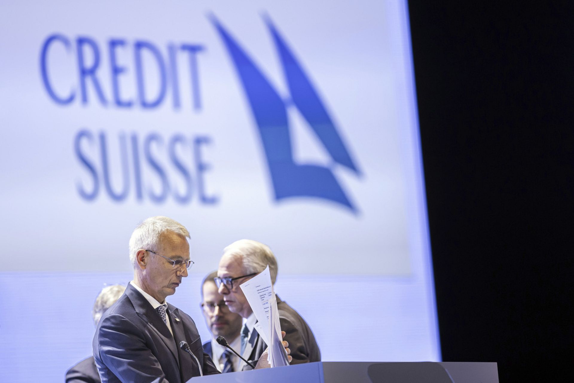 Social media bank runs that broke Credit Suisse and SVB show it's all ...