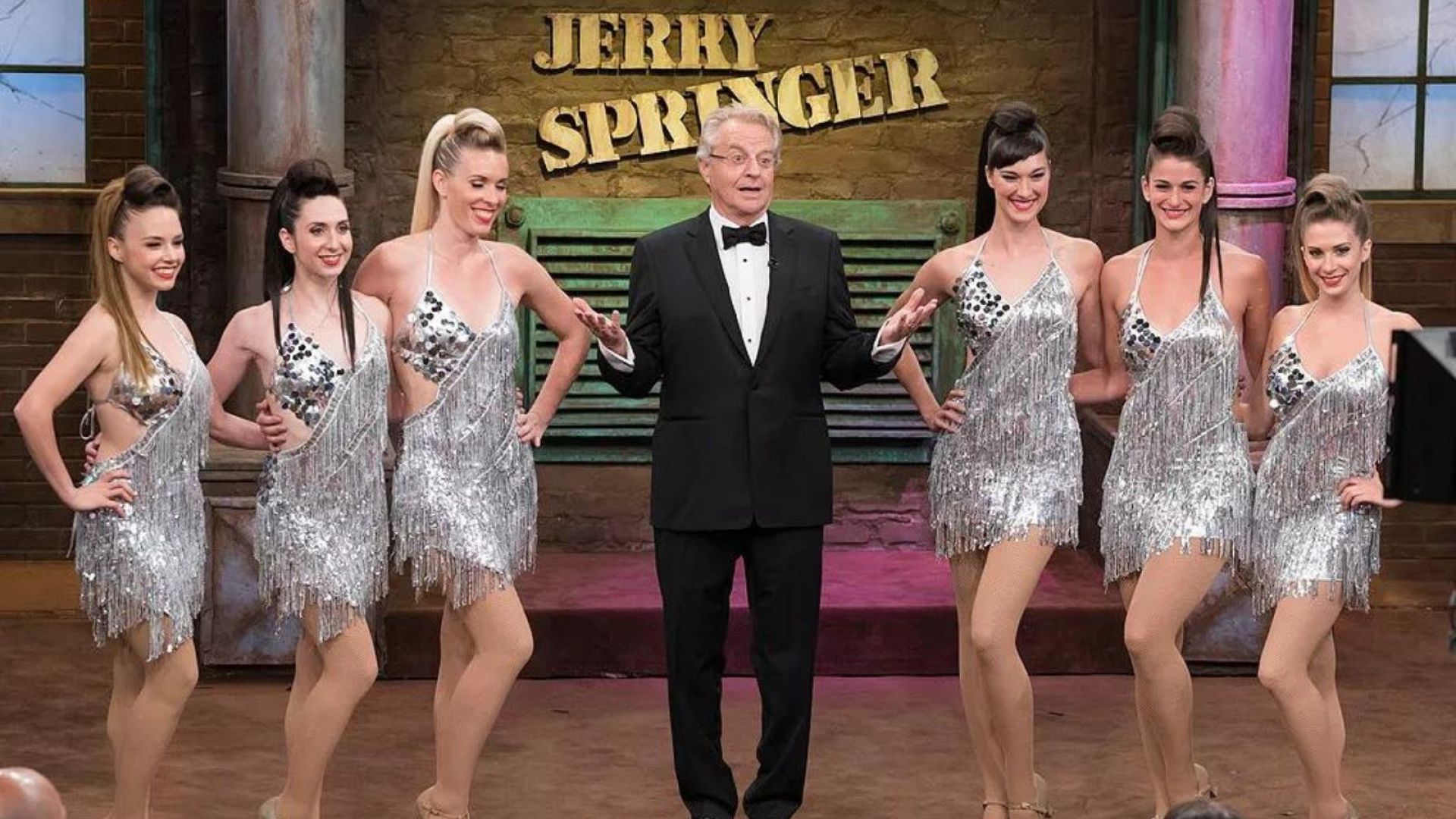 Jerry Springer, iconic US talk show host, dies aged 79 | Euronews
