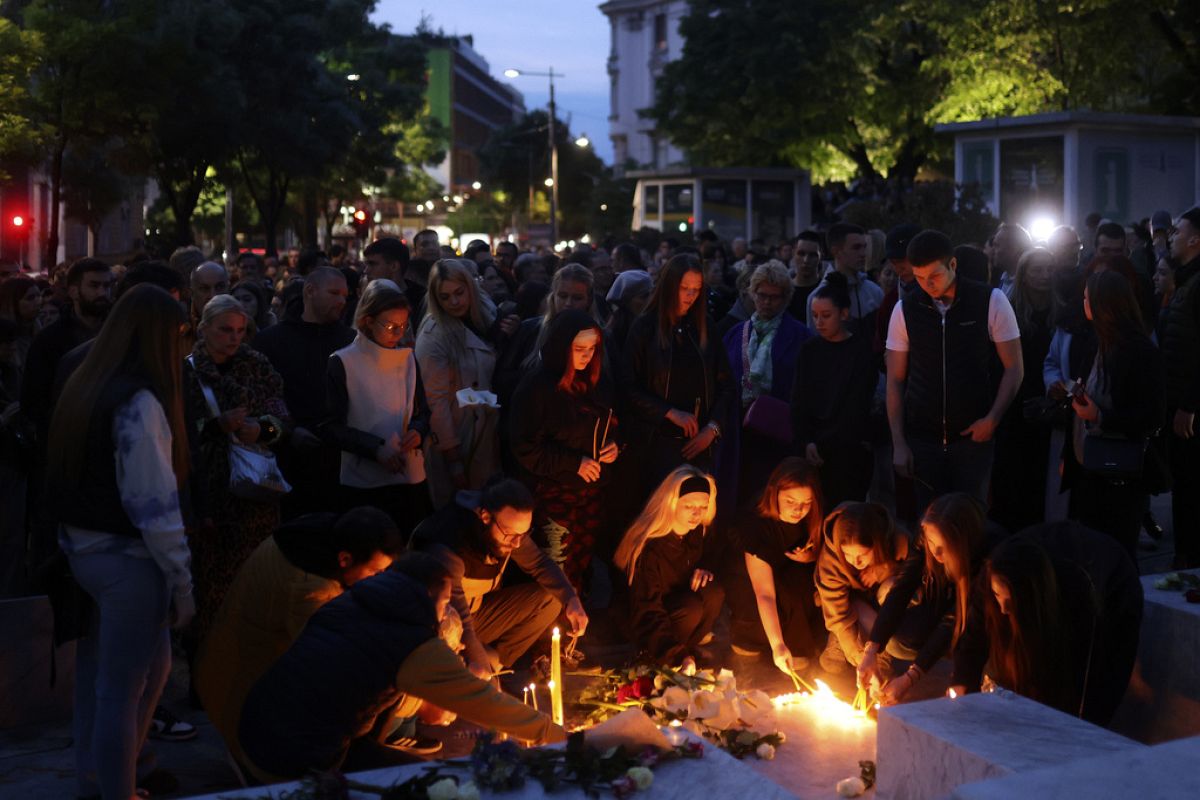 Serbia mourns 8 schoolchildren killed in shooting, with unprecedented ...
