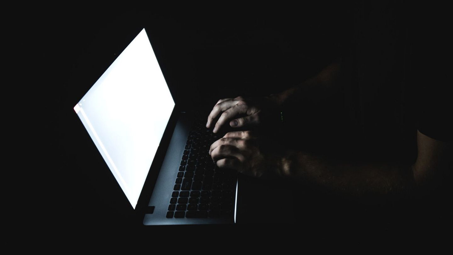 The Dark Web : Cùng khám phá những mặt tối của Internet– TPLAB