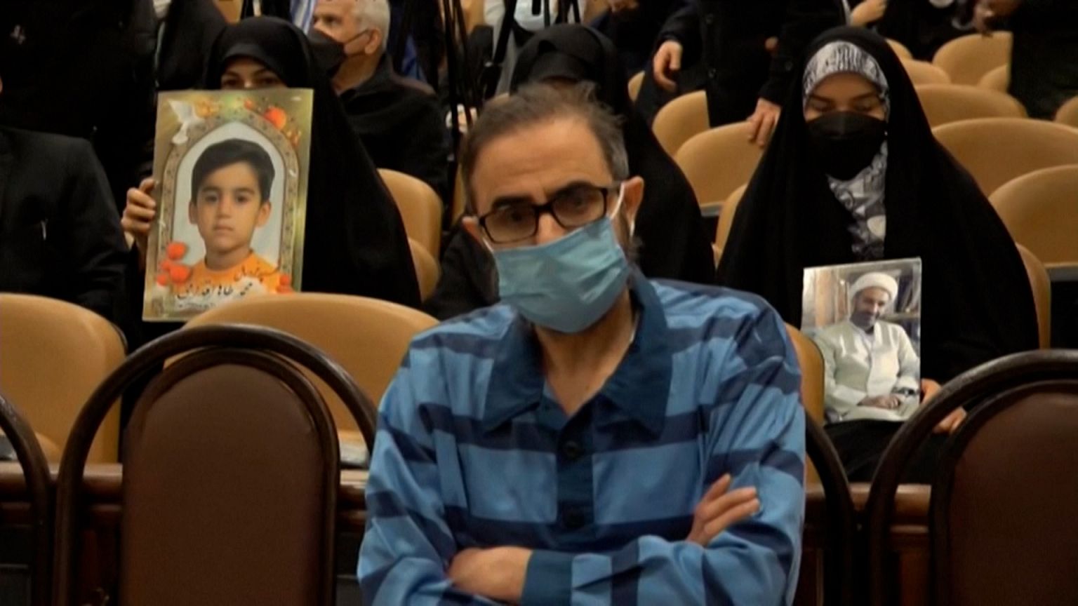 Iran richtet schwedisch-iranischen Regimekritiker hin | Euronews