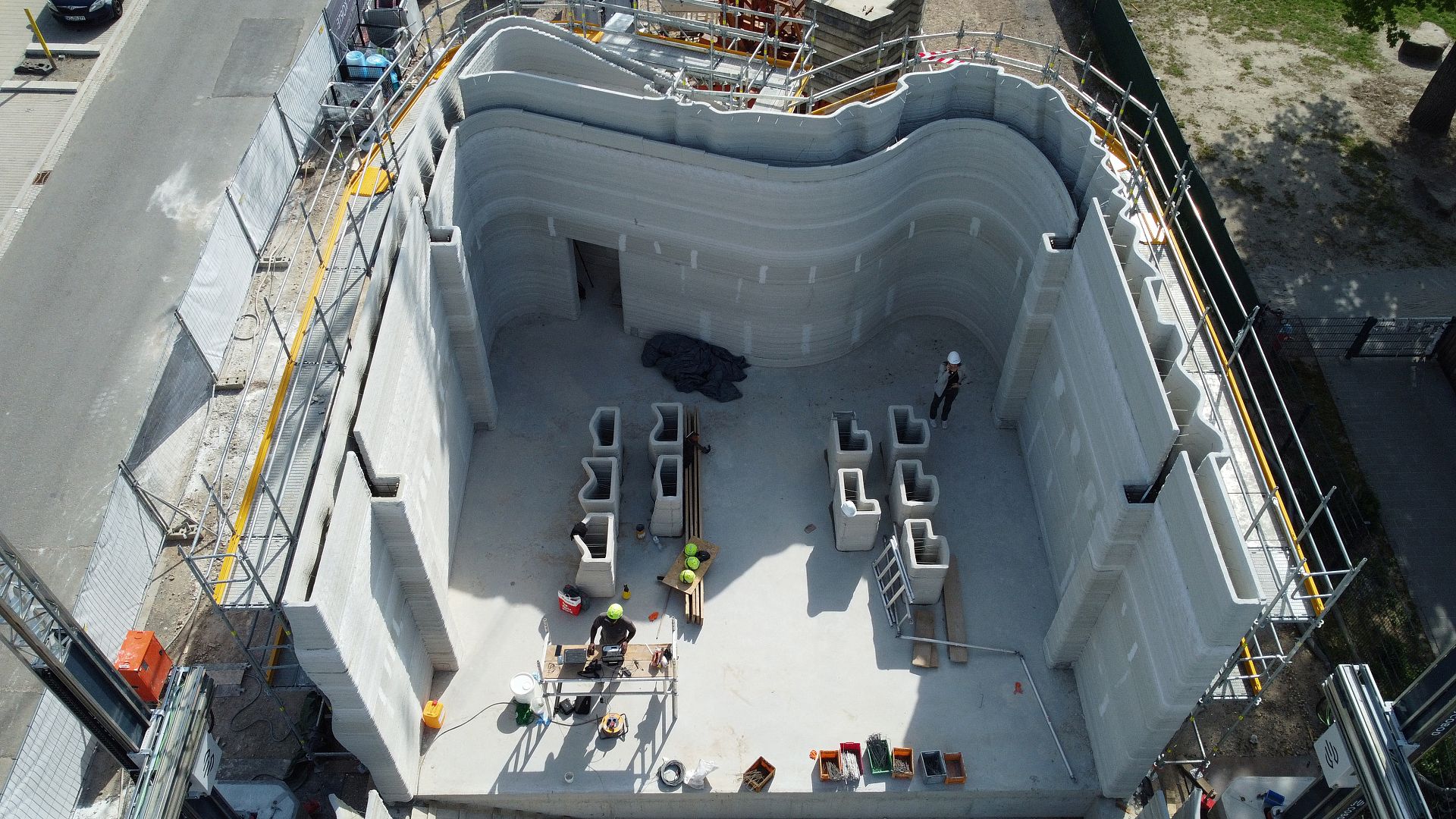 Only 140 hours needed to put together ‘Europe’s largest 3D-printed building’ | Euronews