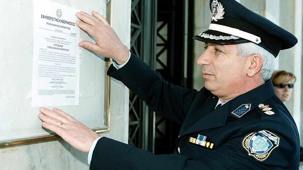 Θυροκολλήθηκε το Προεδρικό Διάταγμα διάλυσης της Βουλής | Euronews