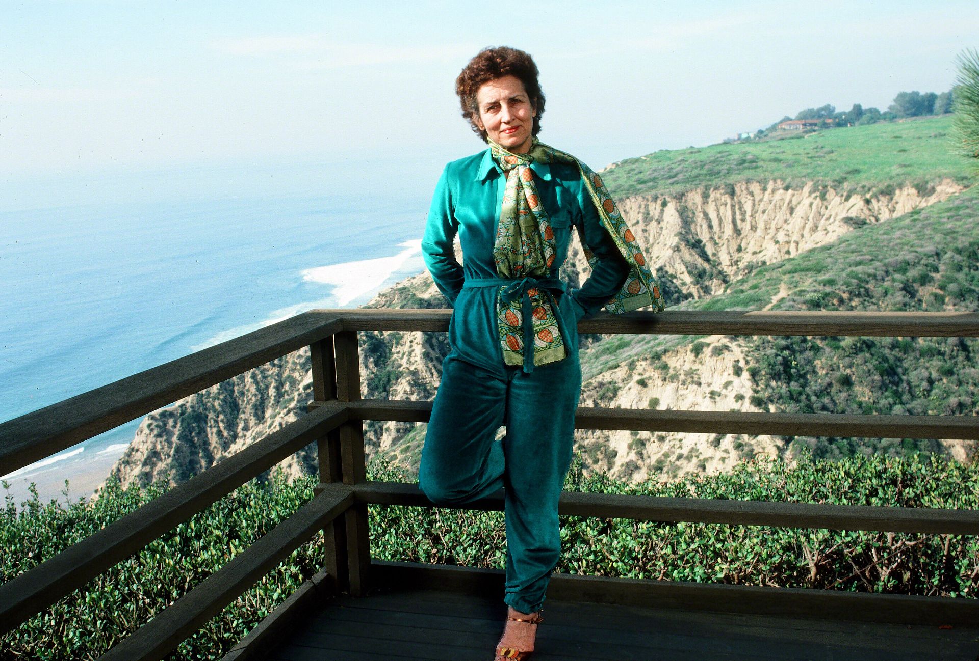Artist Françoise Gilot, muse and partner to Picasso, dies aged 101 ...