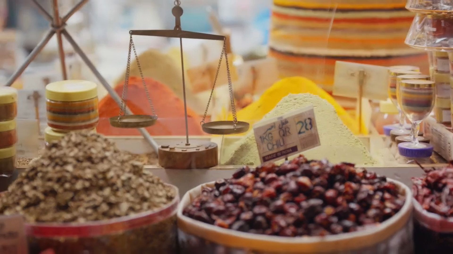 Qatari Cuisine: traditional recipes enriched with imported ingredients ...