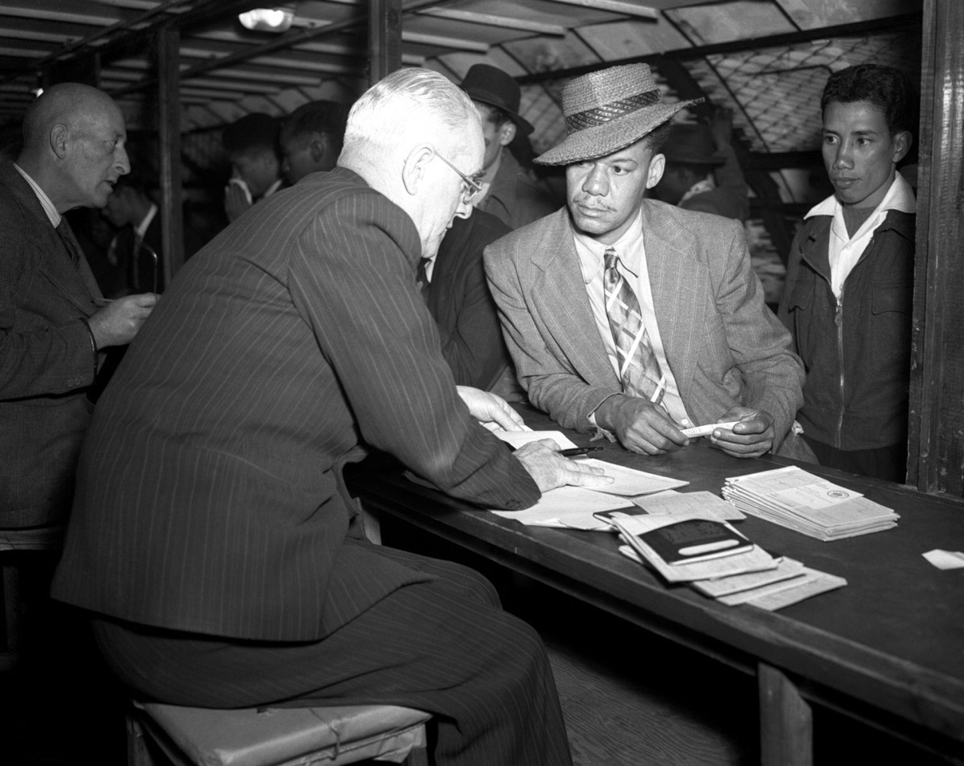 75 years on: Rare photographs chronicle the journey of the Windrush ...