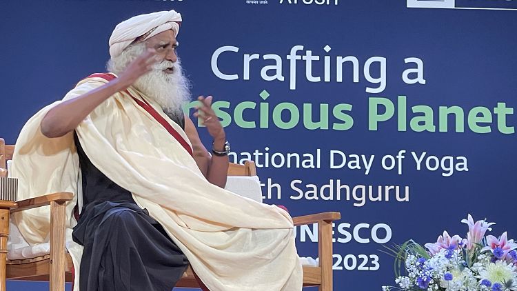 Renowned yogi Sadhguru inspires thousands at UNESCO on International Day of Yoga | Euronews