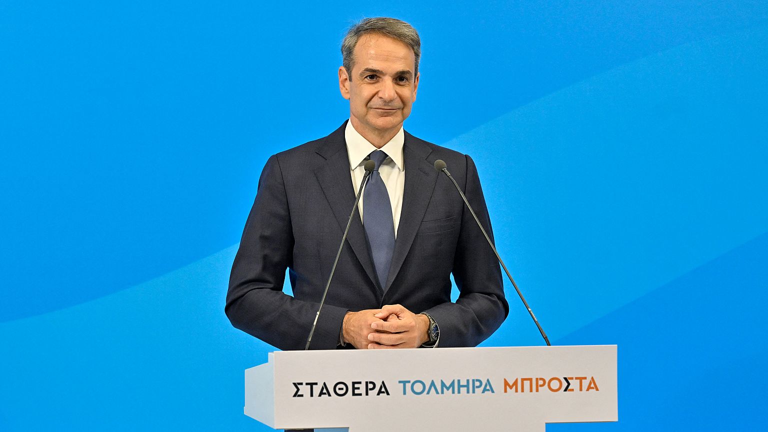 Yunanistan'da ilk sonuçlara göre genel seçimleri Miçotakis'in partisi ...