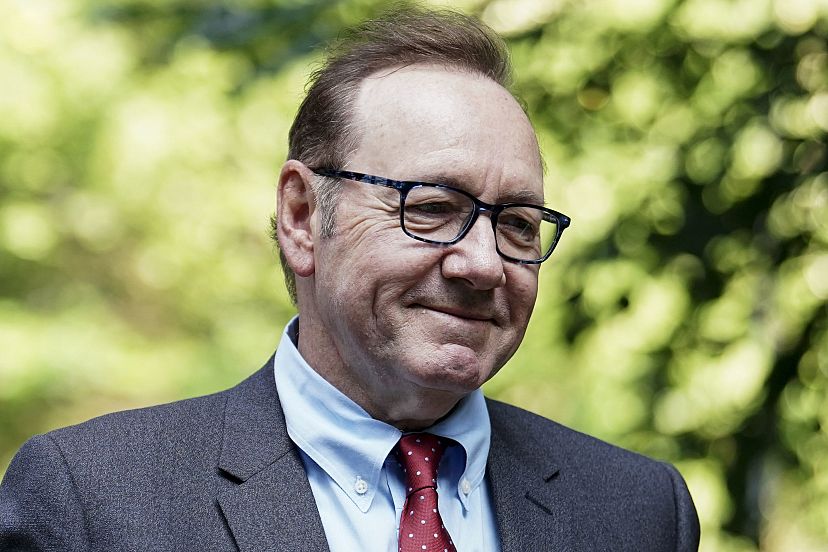 Kevin Spacey's accuser describes the actor as a 'slippery' predator to ...