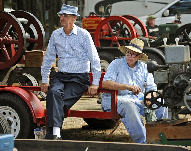 No retirement: Why are more and more people over 70 still working ...