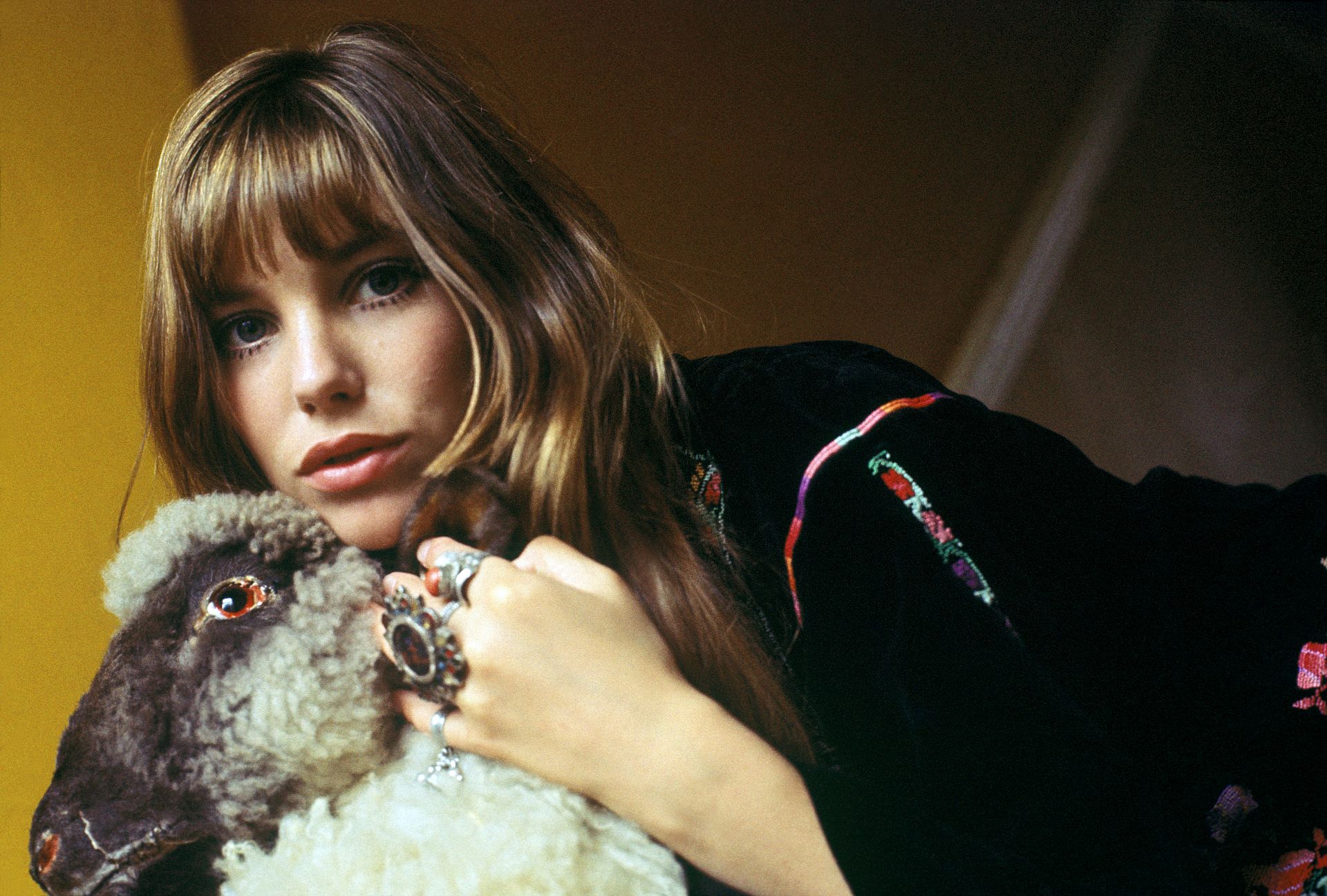 Jane Birkin: An icon's life in pictures | Euronews