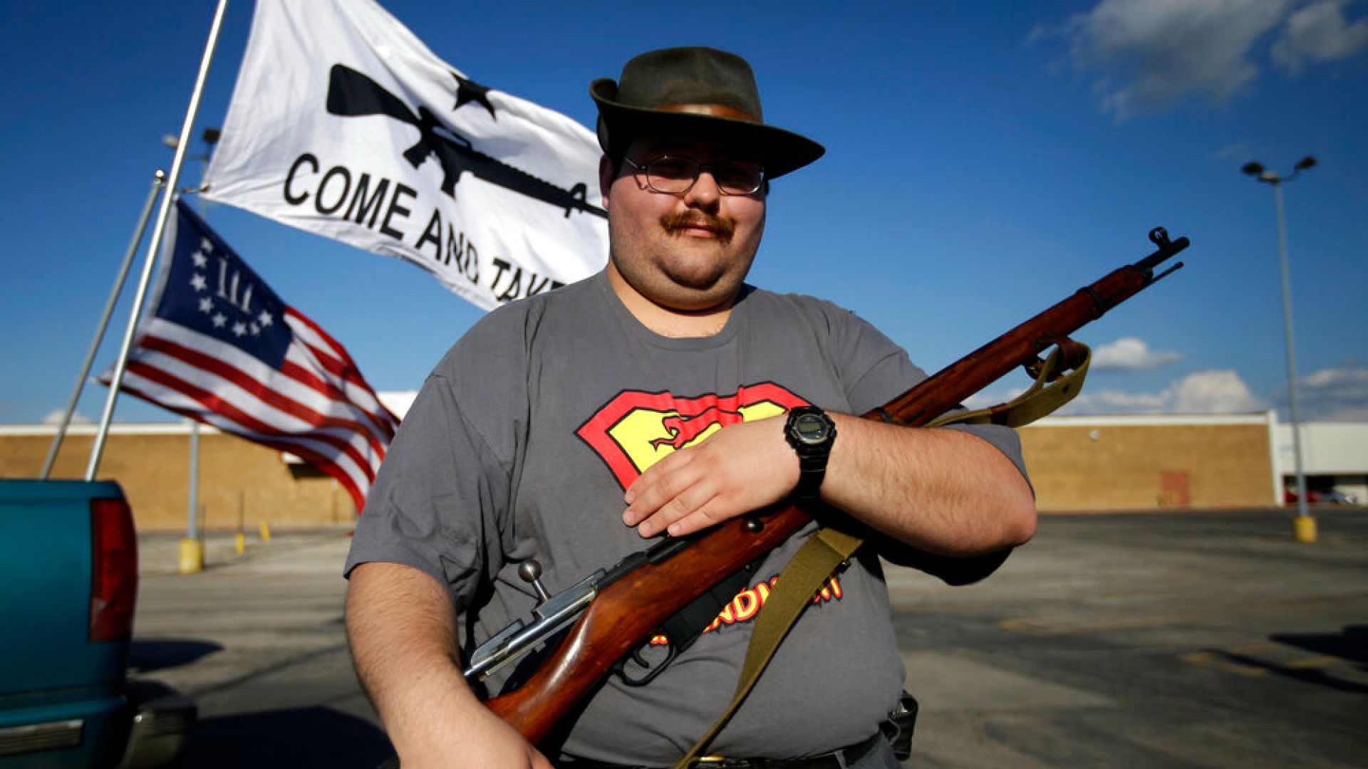 'Gun laws are stupid': The Europeans pushing for looser gun controls ...