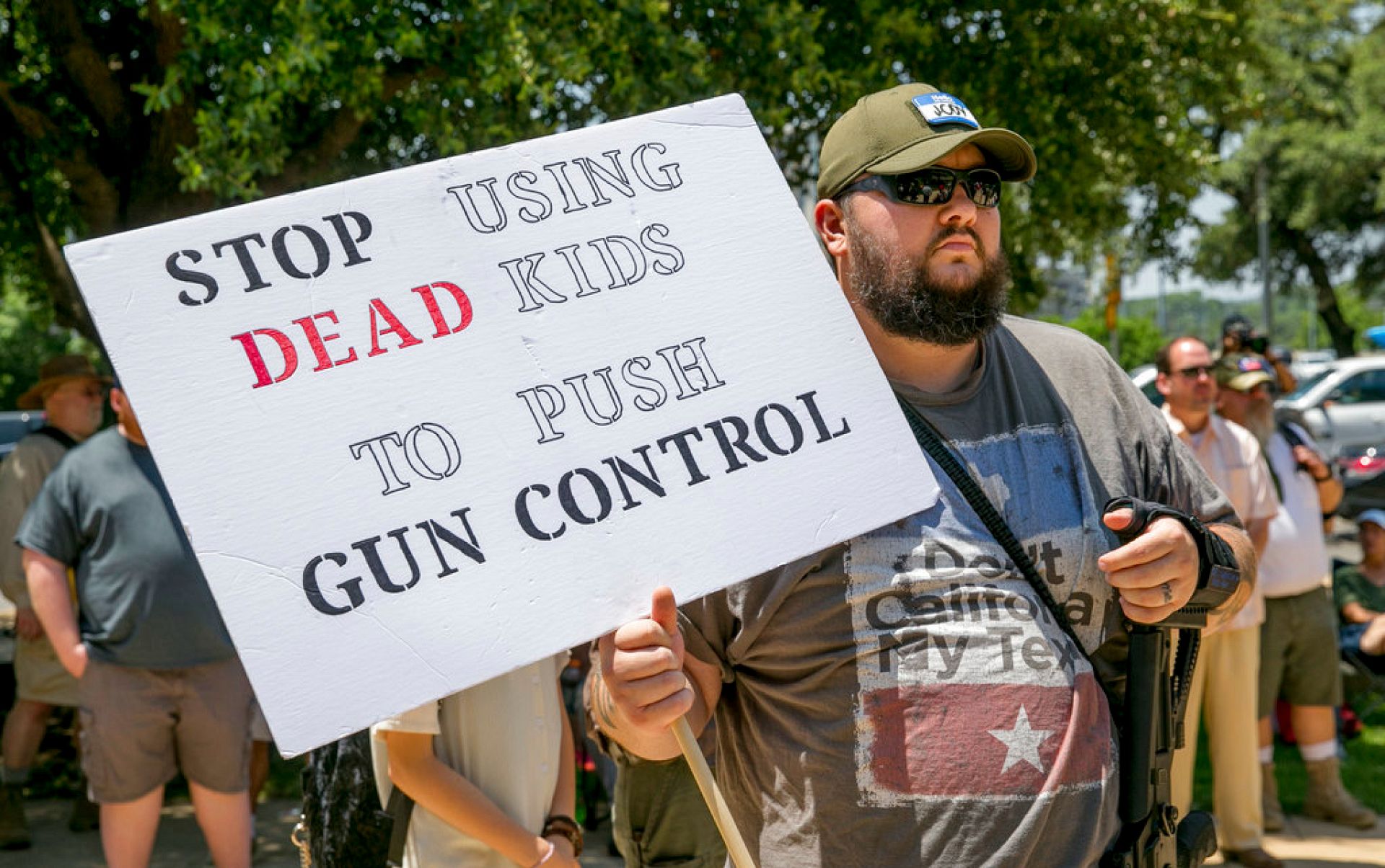 'Gun laws are stupid': The Europeans pushing for looser gun controls ...