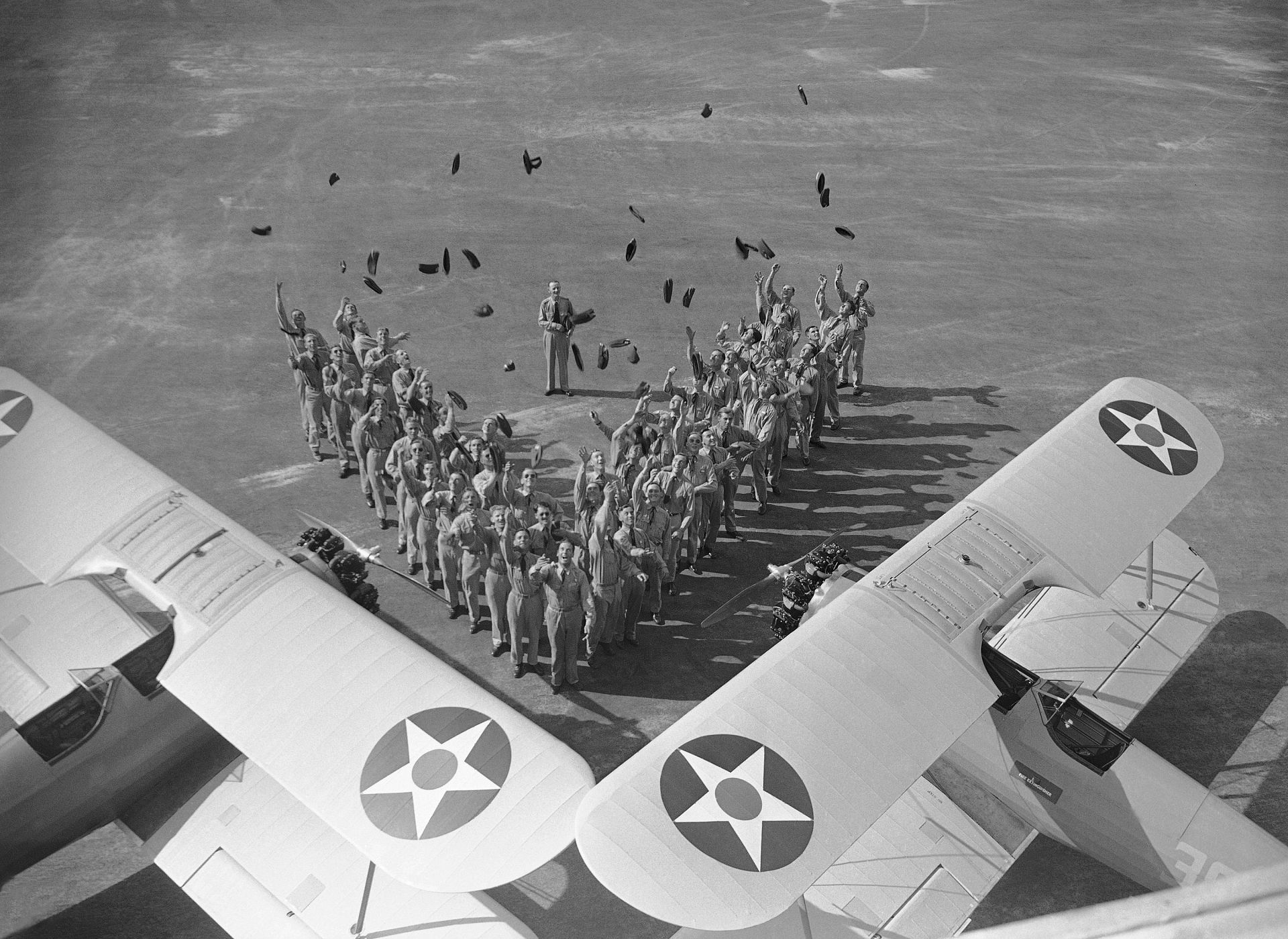 Culture Re-View: How Winston Churchill invented the V sign | Euronews