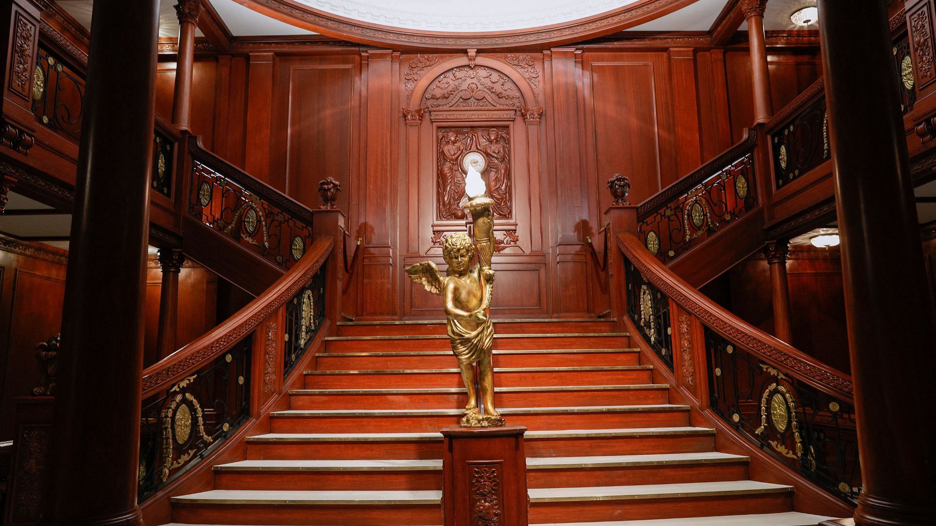 Video. Step onboard the Titanic in Paris for an immersive exhibition ...