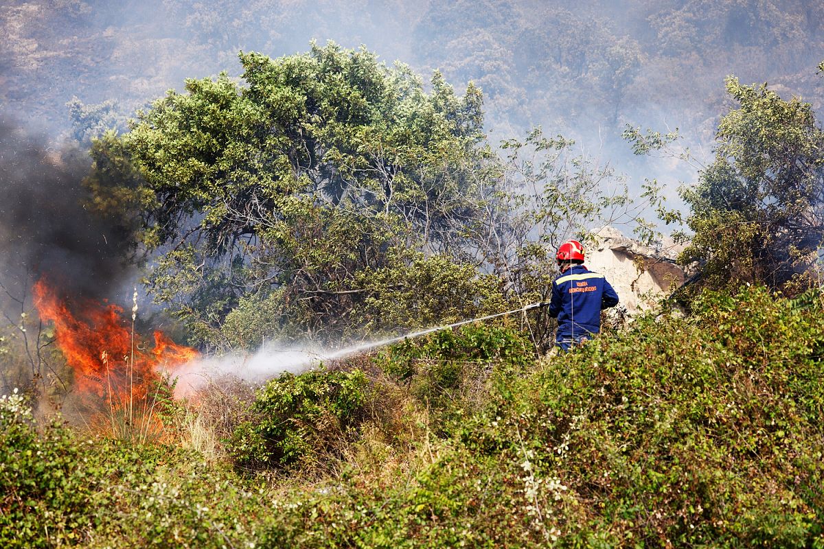 Dubrovnik, Cascais, Sicily: Where are the wildfires burning in Europe ...
