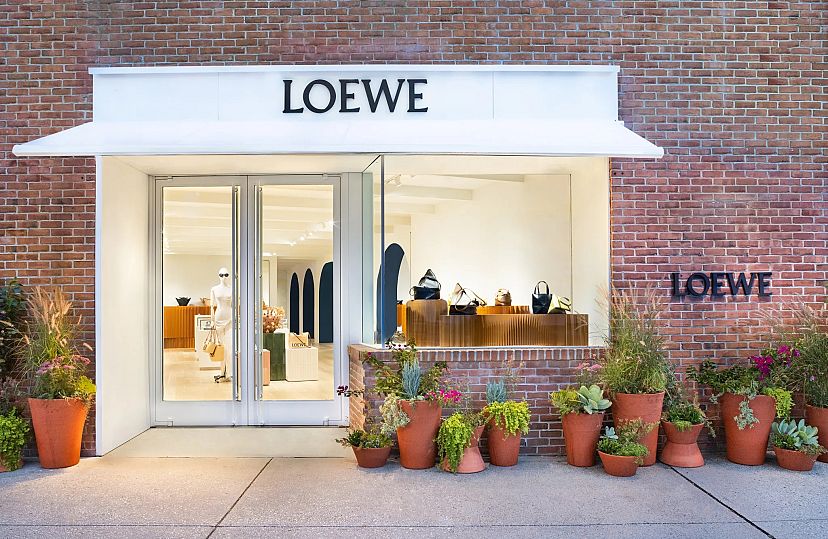 How did Loewe become the planet's hottest fashion brand? | Euronews