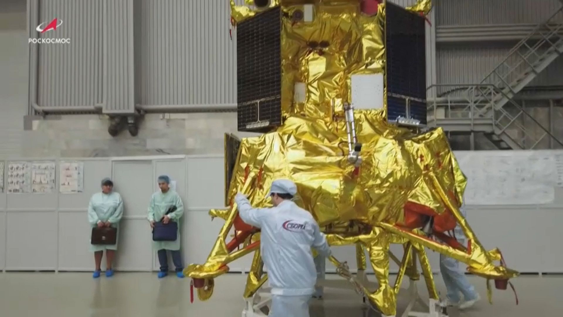 Moscow's mission to the dark side of the Moon | Euronews