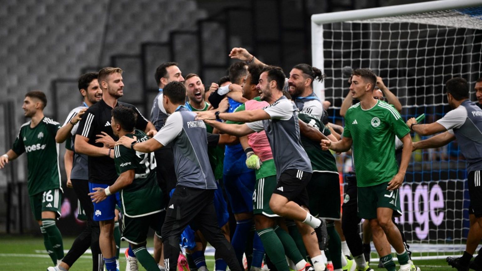 Tσάμπιονς Λιγκ: Πρόκριση στα πέναλτι για Παναθηναϊκό, προβάδισμα για ...