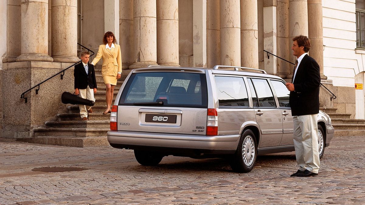 The end of the road for Volvo estate cars: A nostalgic look back ...