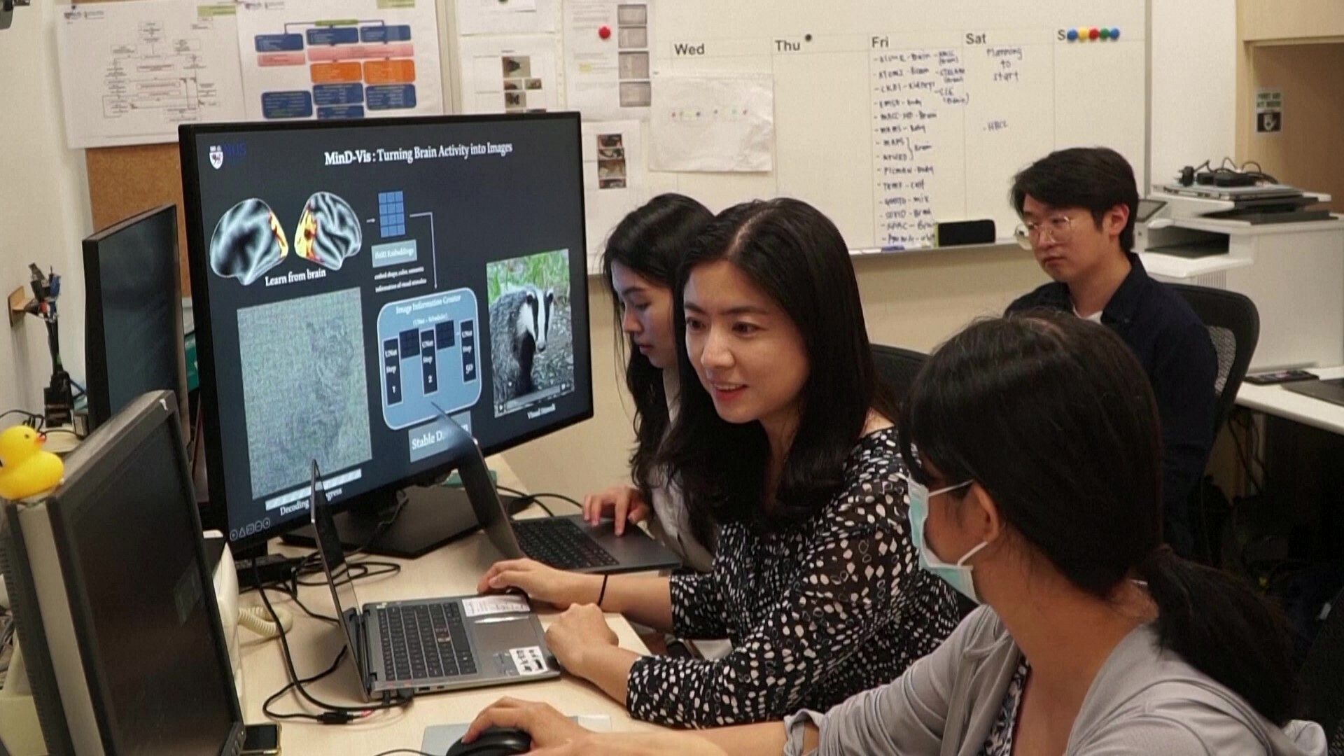 This 'mind-reading' AI system can recreate what your brain is seeing ...