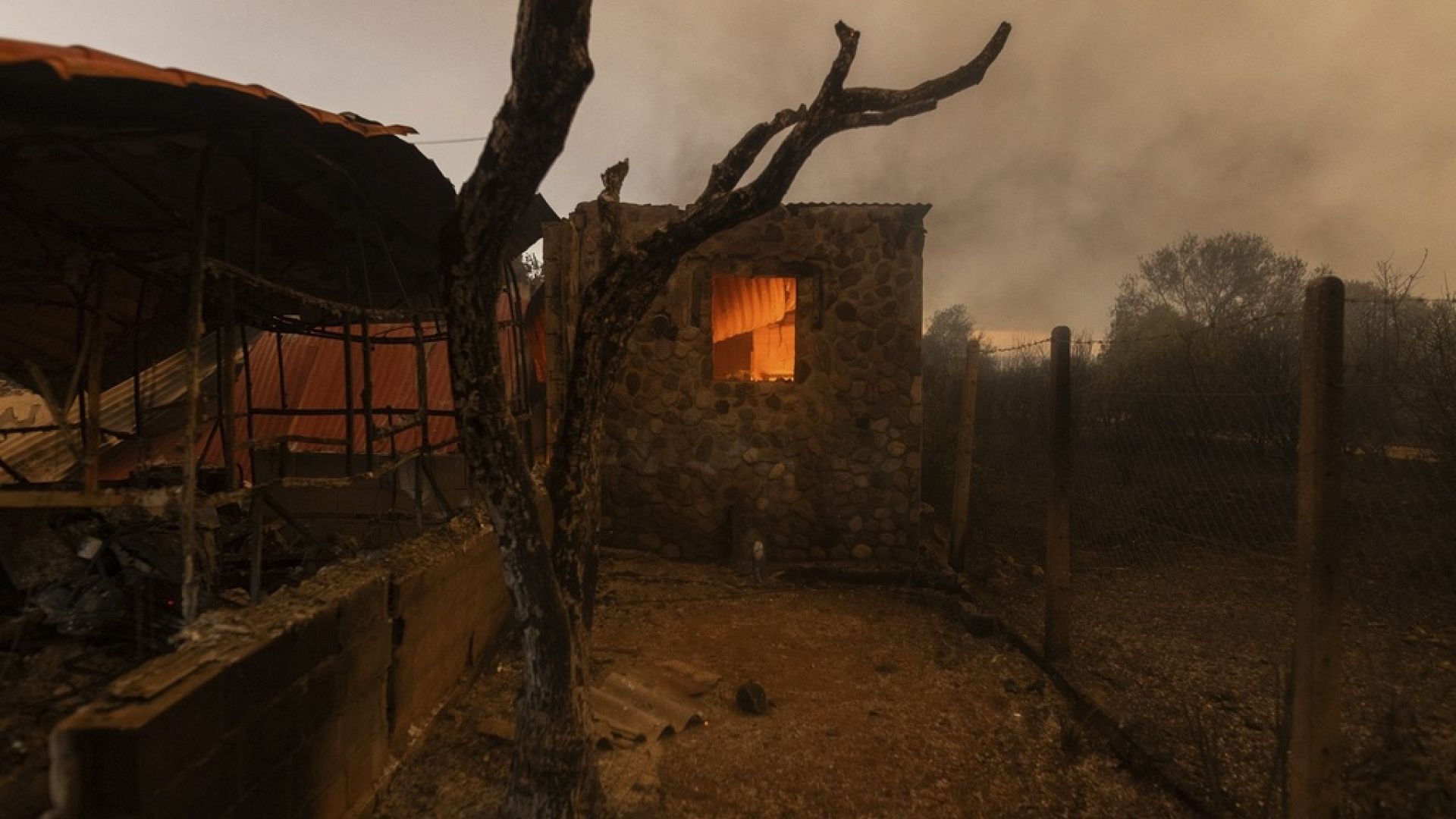 Evros counts the cost of the Greek wildfires that raged for 16 days ...