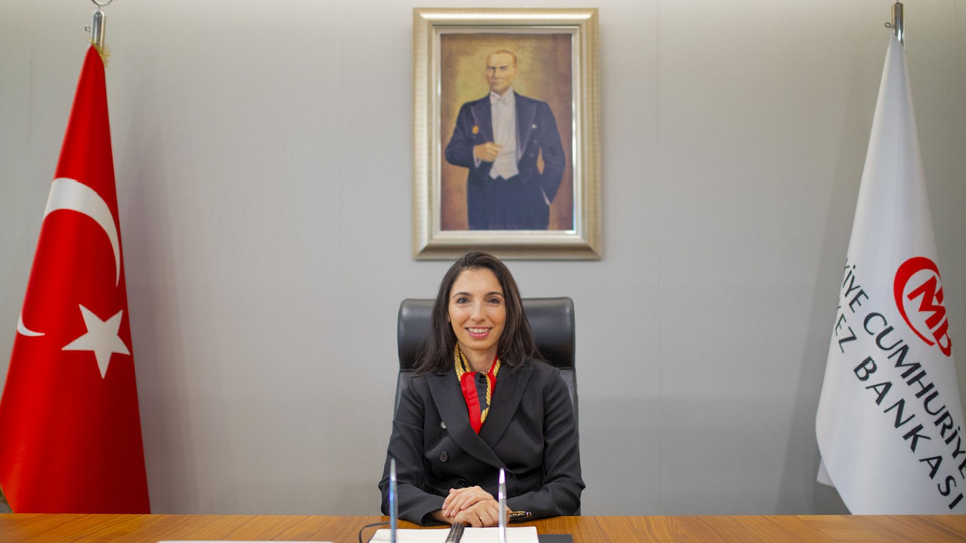 Türkiye Cumhuriyet Merkez Bankası (TCMB) Başkanı Hafize Gaye Erkan ...