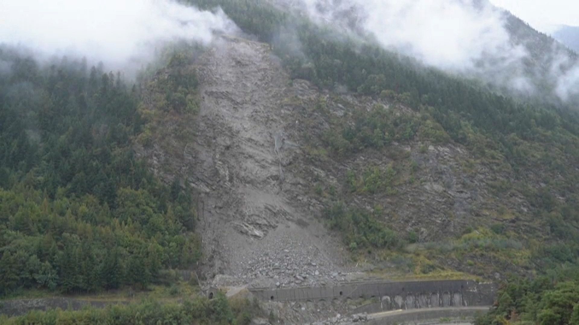 Video. WATCH: Rockslide in French Alps halts traffic between France and ...