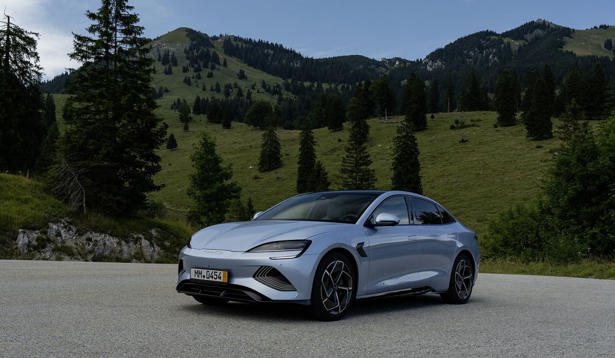 The best Chinese EVs to look out for when they reach Europe this year | Euronews