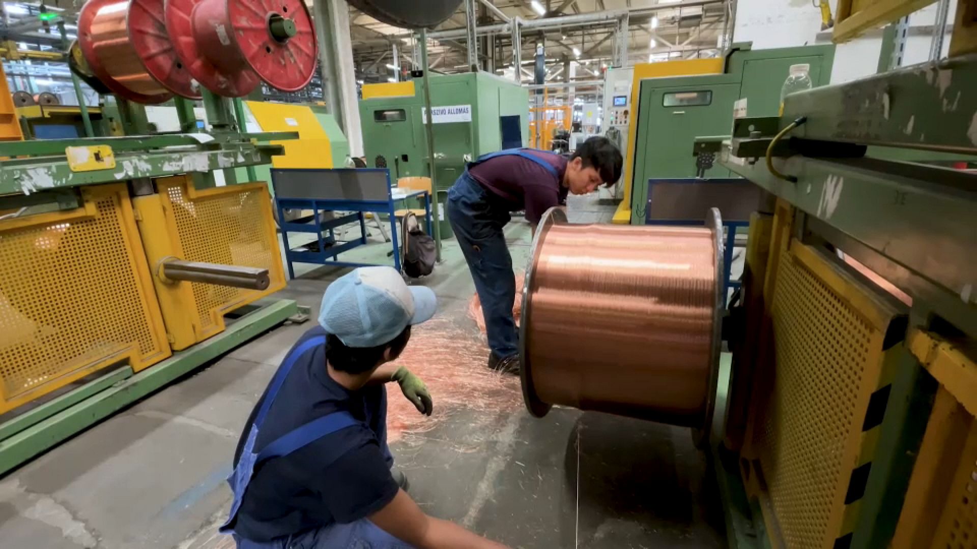 Hungary calls for foreign nationals to bridge labour gap despite ...