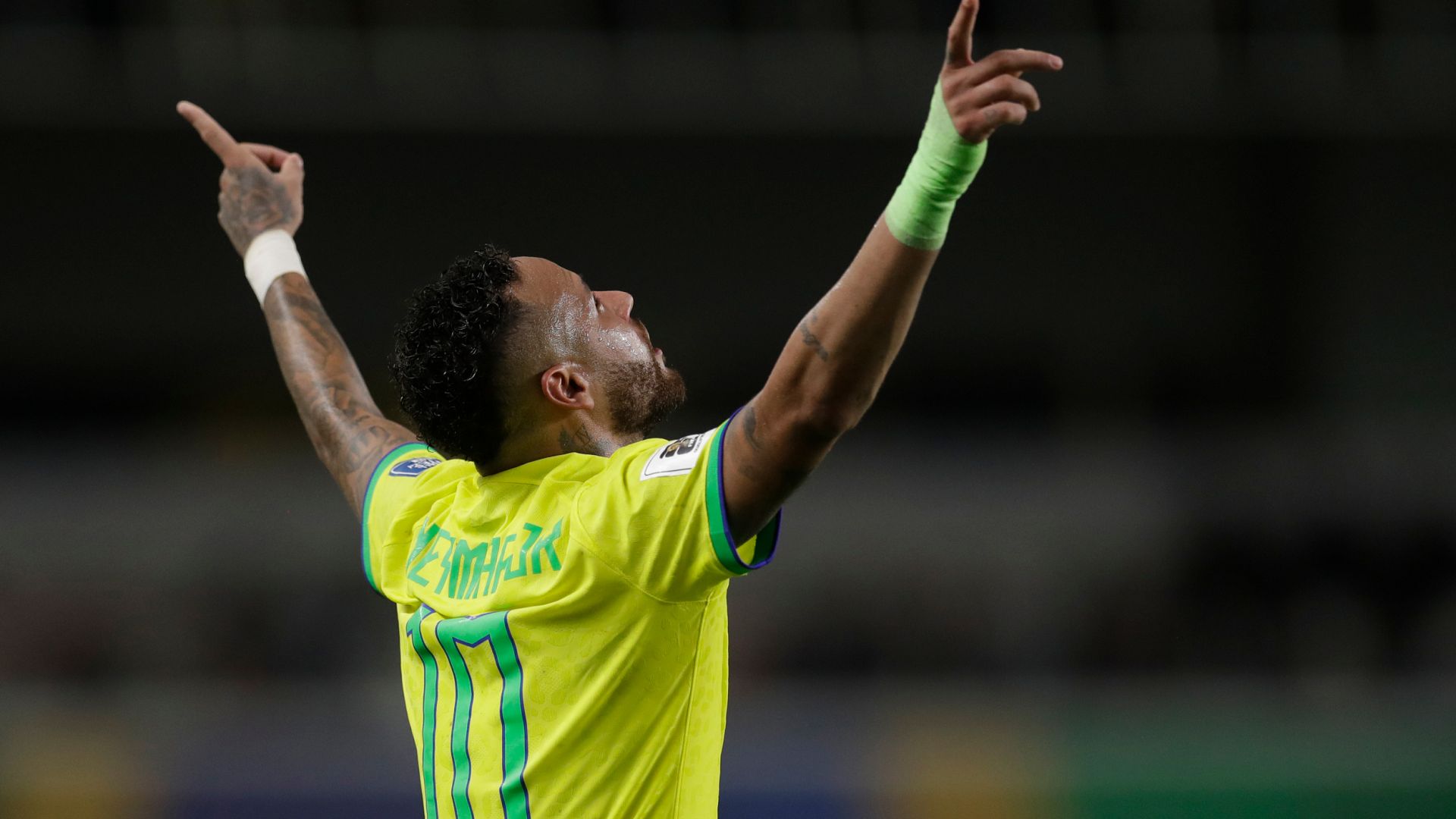 Neymar breaks Pelé's record to become Brazil's all-time top goalscorer ...