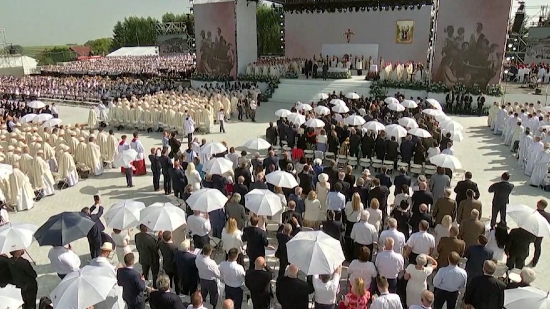 Vaticano Beatifica família que escondeu judeus durante II Guerra ...
