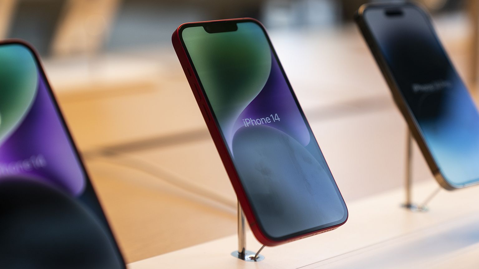 Apple set to launch new iPhones amidst sales slump | Euronews