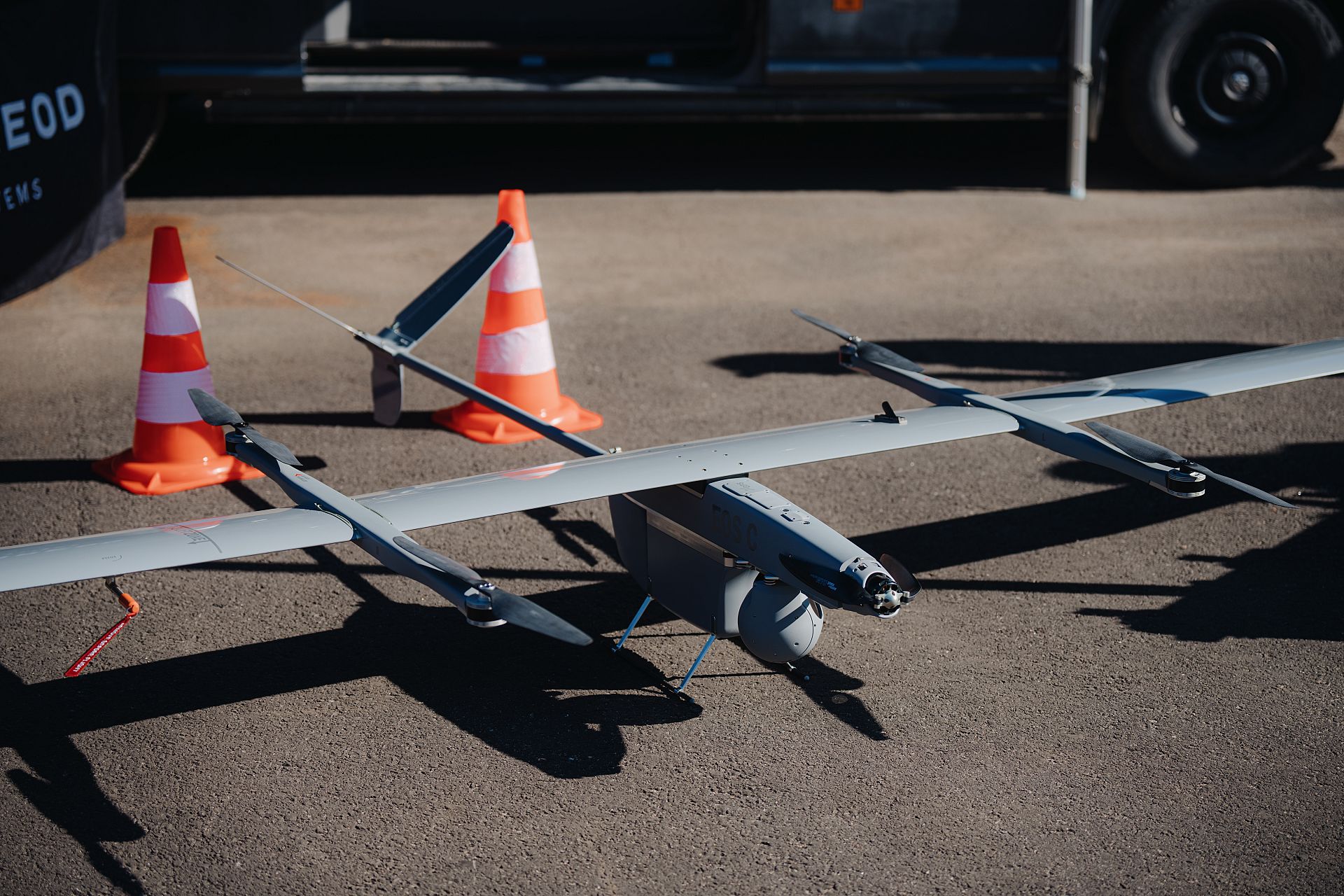 Drones and robots: How the Ukraine war is driving technological ...