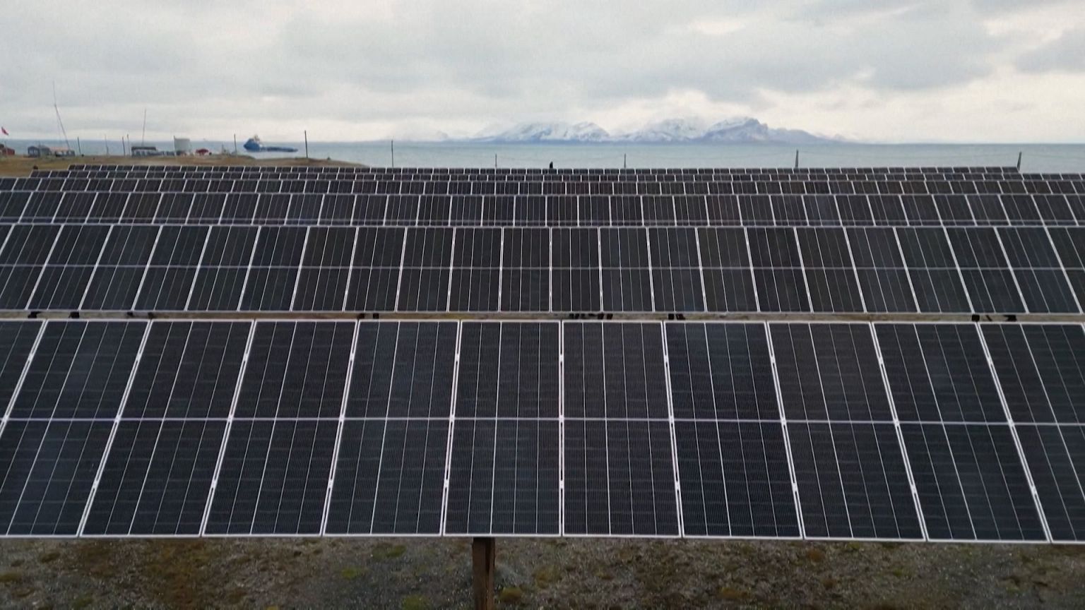 Solar panels installed in remote Arctic community to power green energy ...