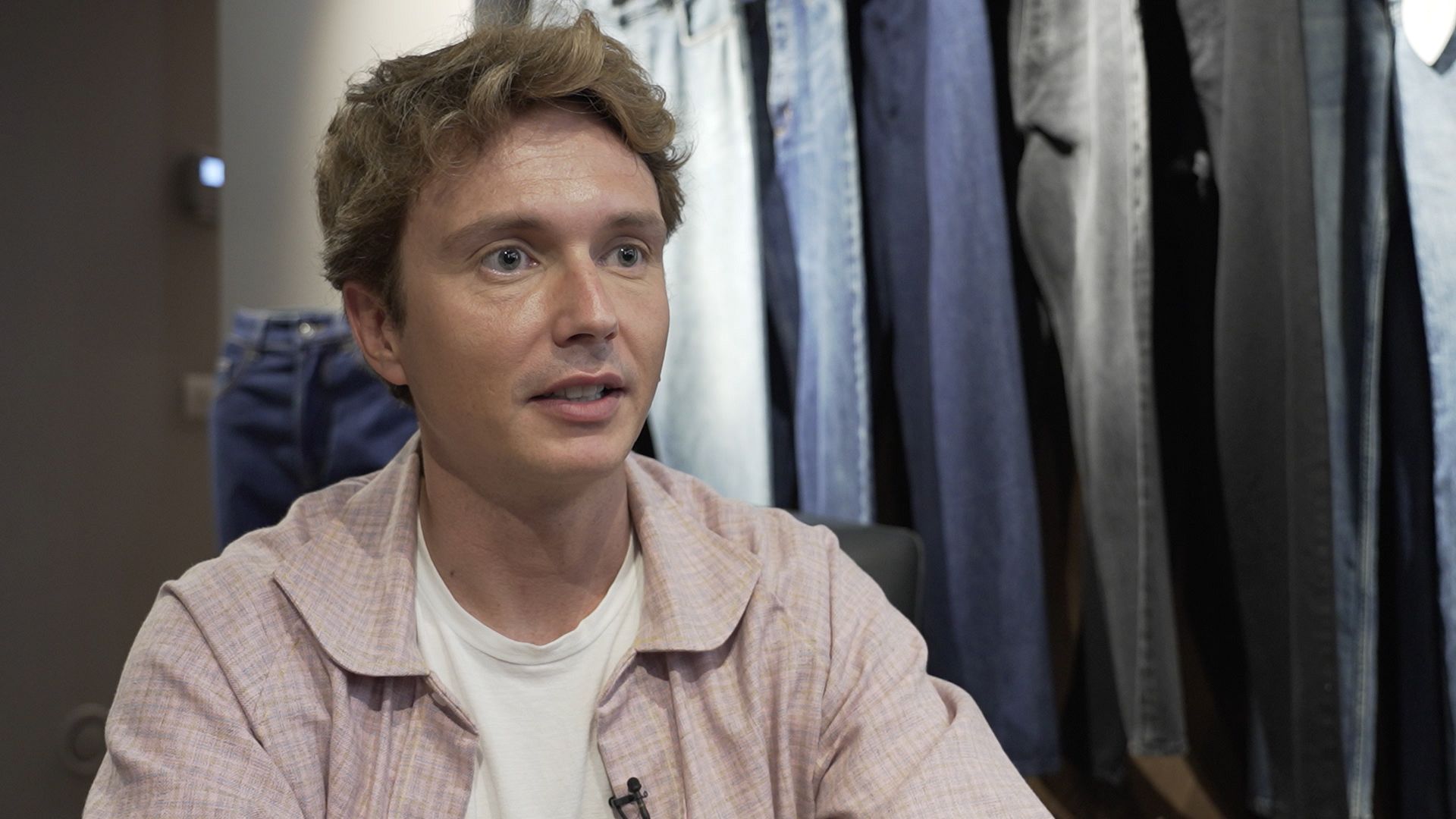 Textile turnaround: making clothes brands responsible for waste ...