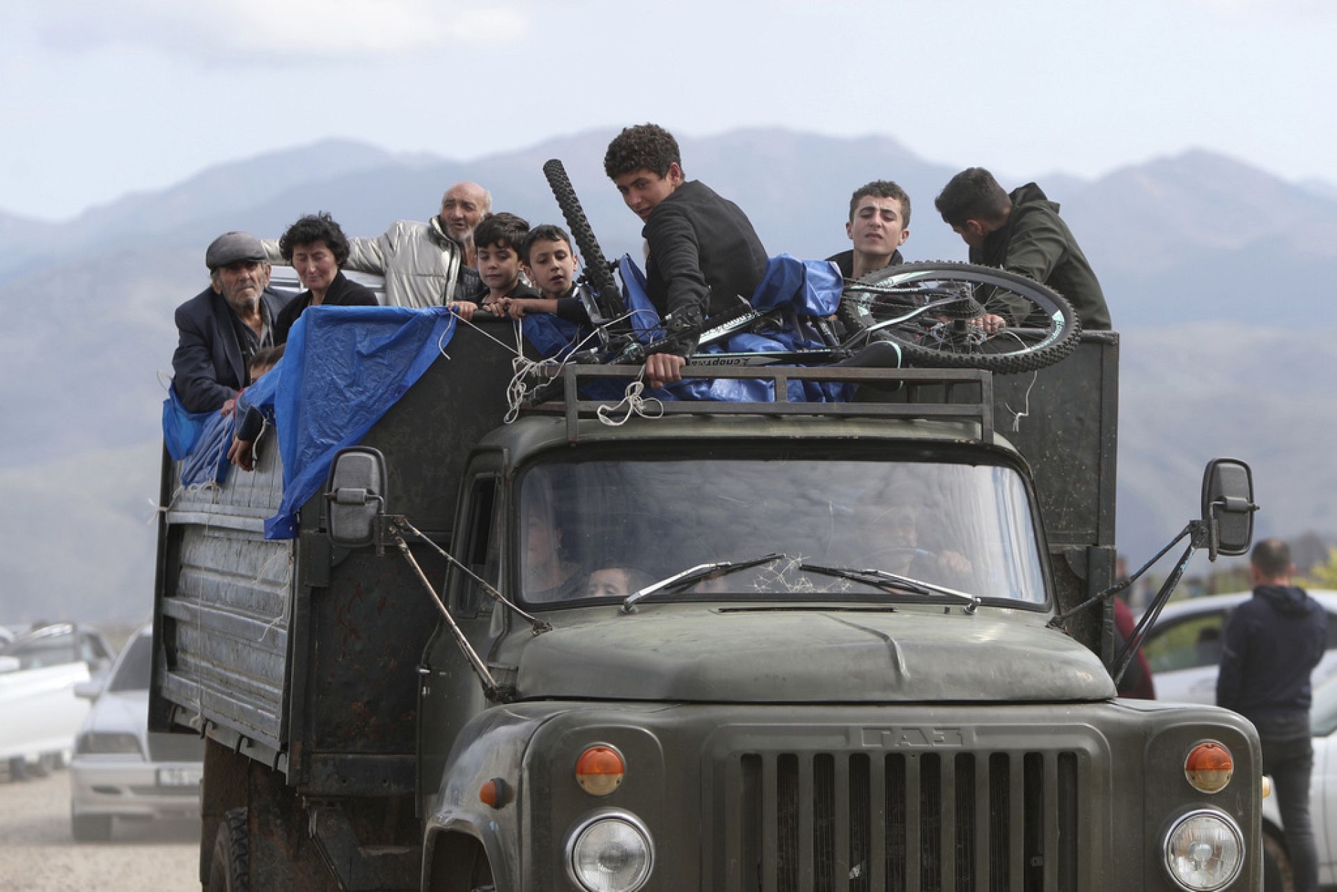 In pictures: Nagorno-Karabakh evacuation | Euronews