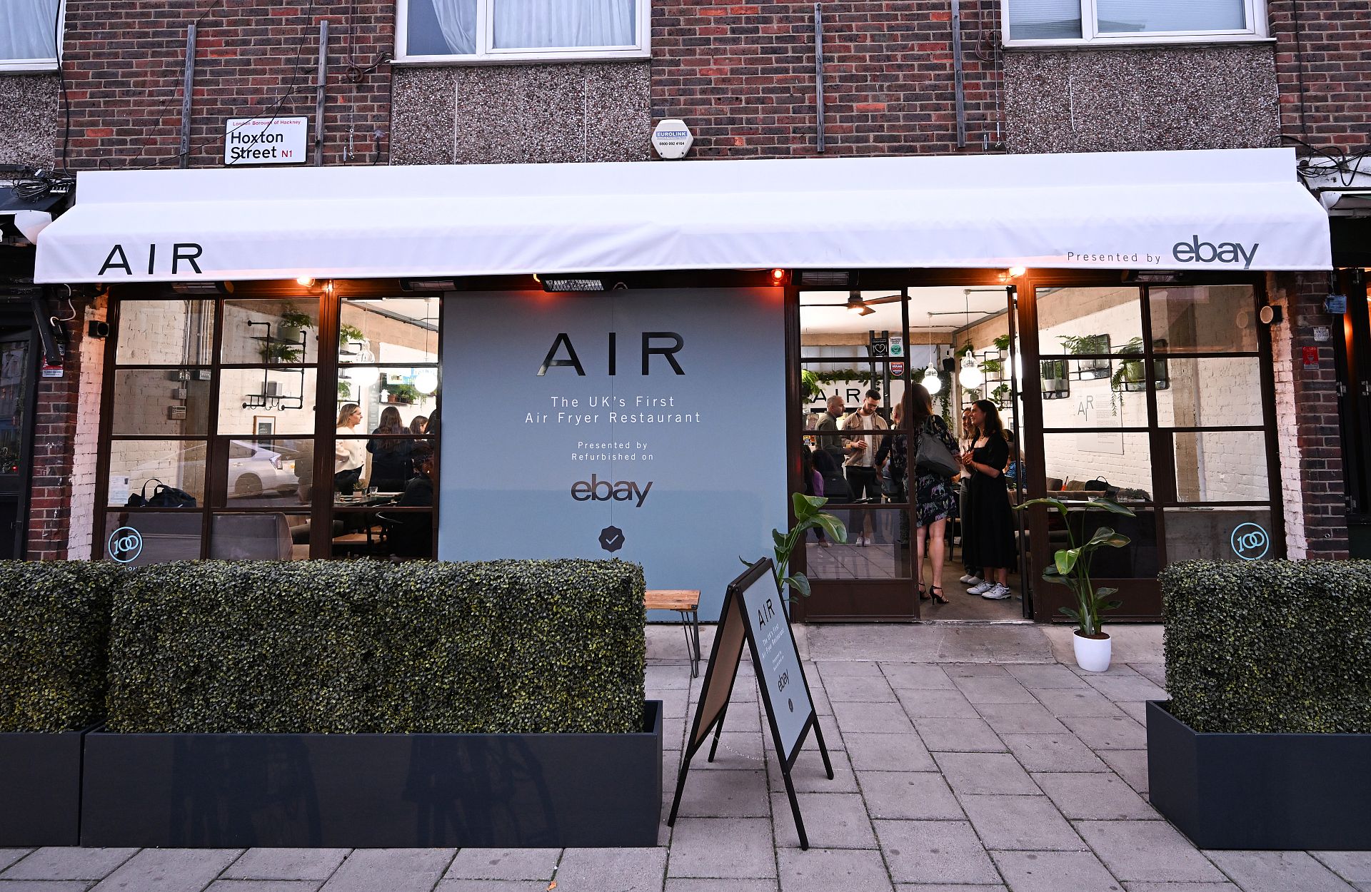 I dined at the UK's first ever air fryer restaurant: Here's how it went ...