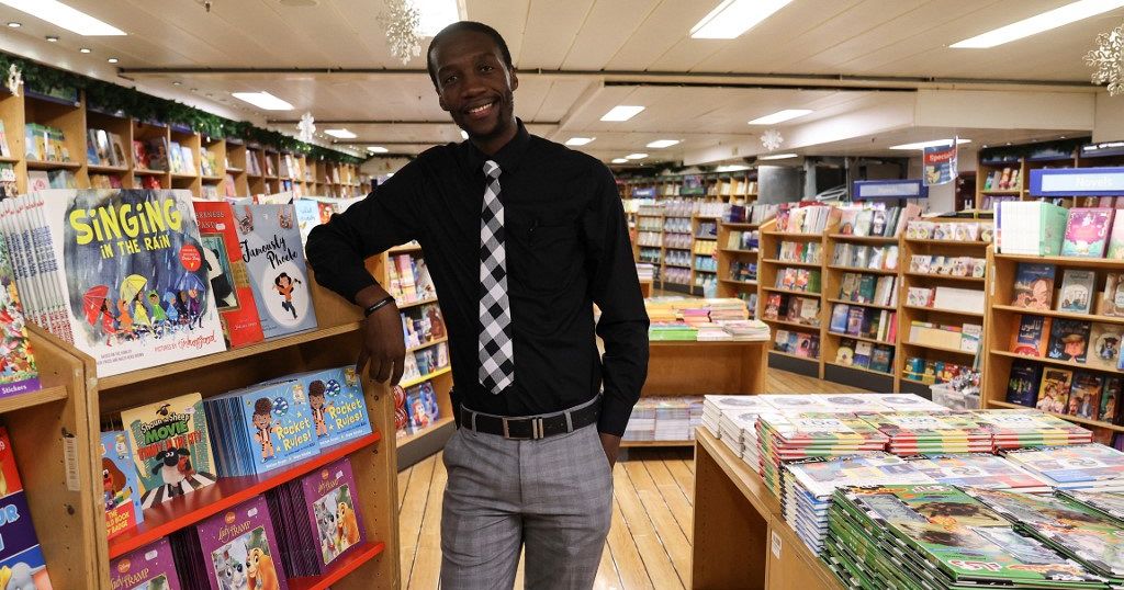 Kenya: Locals get rare experience with world's largest floating book ...