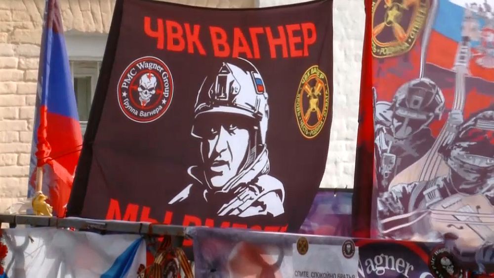 VIDEO : WATCH: Dead Wagner chief Prigozhin hailed a hero in Moscow ...
