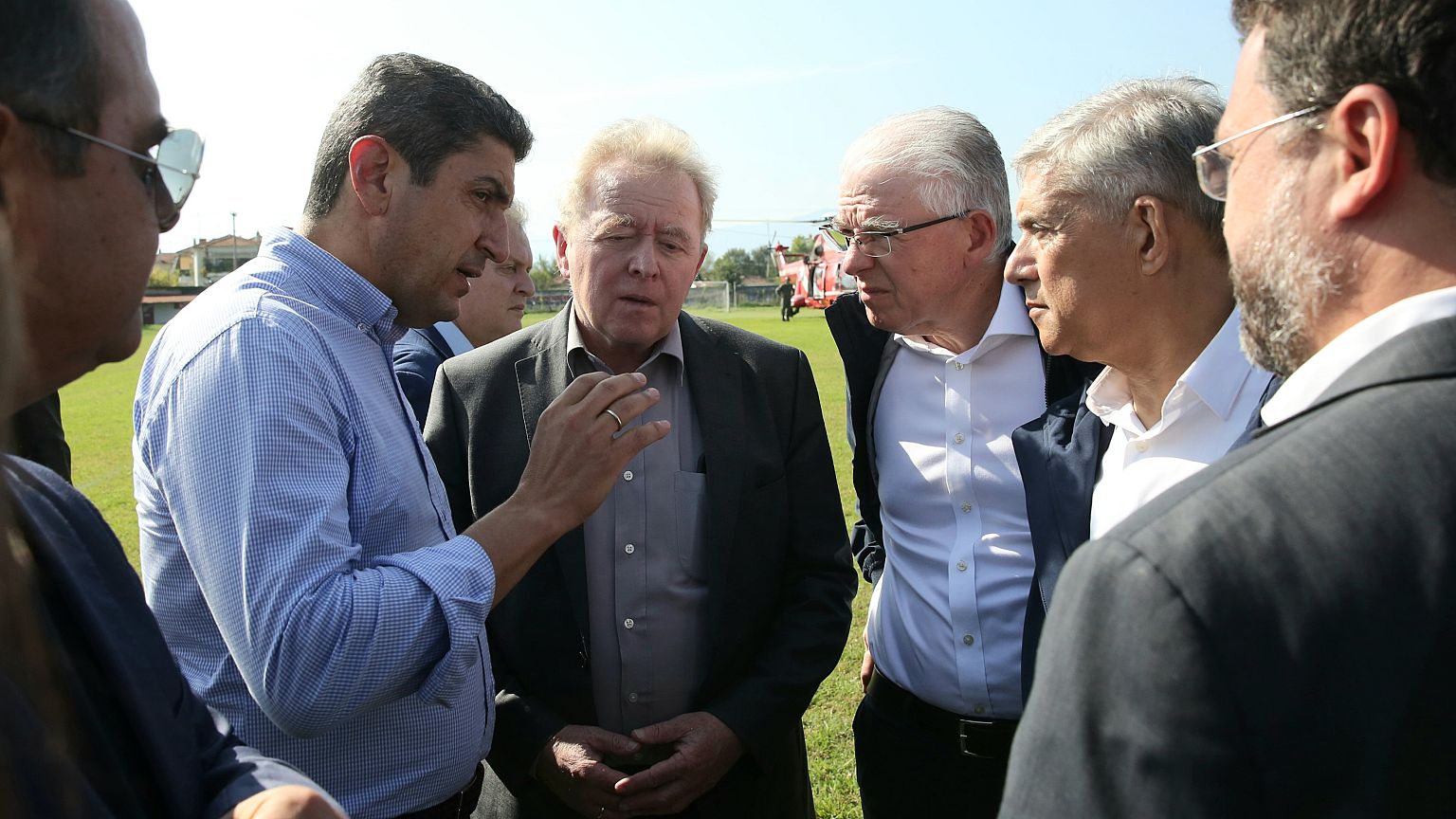 Επίσκεψη του Επιρόπου Γεωργίας της Κομισιόν στις πλημμυρισμένες ...